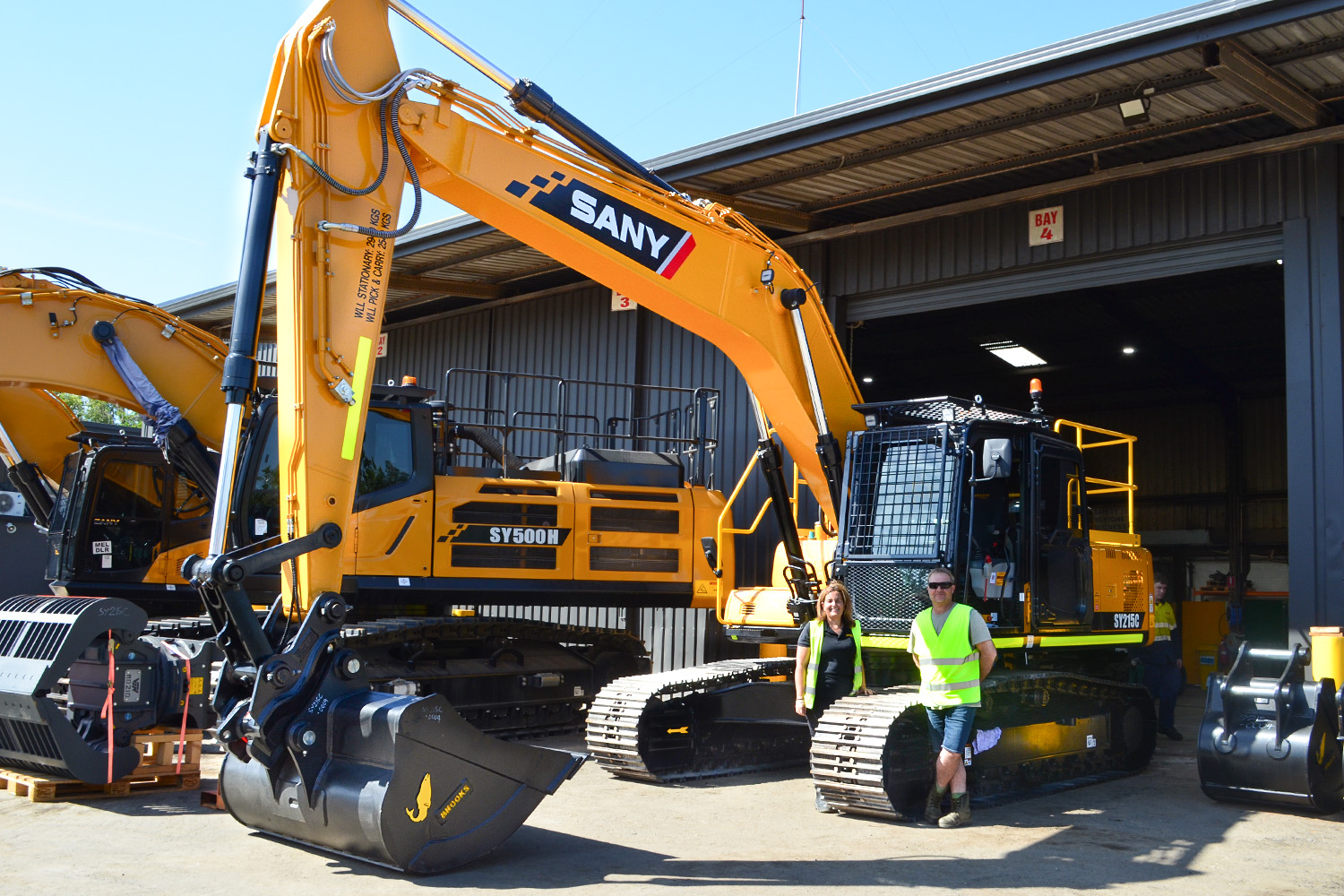 Brooks Equipment - HEAVY DUTY DIGGER!