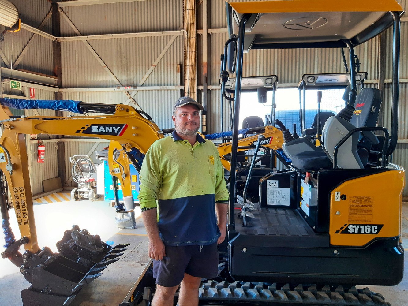 Brooks Equipment - MIGHTY MINI!